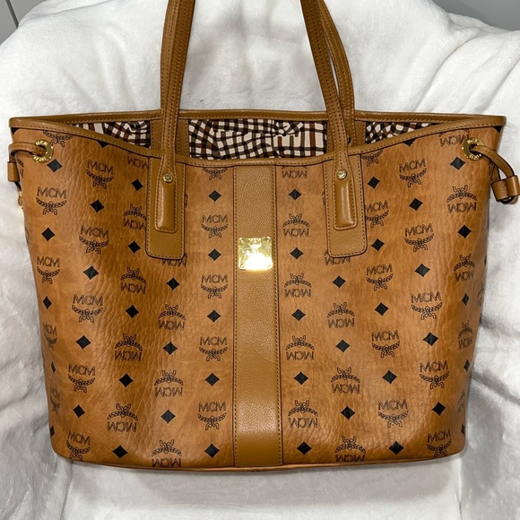 MCM | Bags | Mcm Medium Reversible Tote Gift Purse Organizer | Poshmark